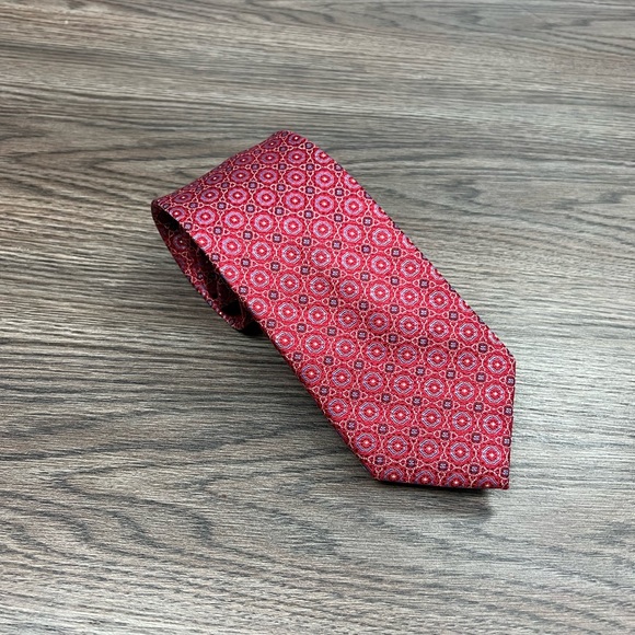 Donald J. Trump | Accessories | Donald Trump Red W Blue White Navy ...